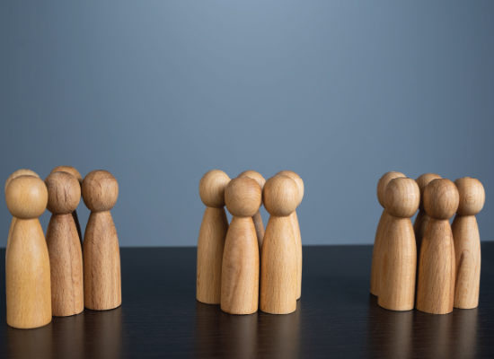 Using multiplication facts to anticipate equal sharing